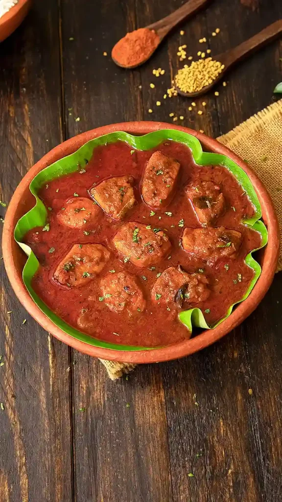 Seer Fish Curry Recipe | Vanjaram (Surmai) Fish Curry Indian Style